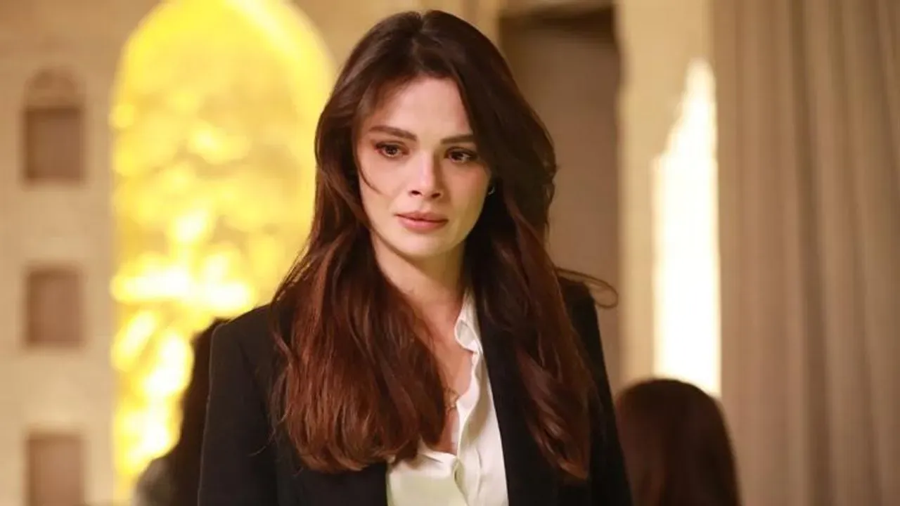 Sinem Ünsal kimdir? Sinem Ünsal aslen nereli, yaşı, evli mi, kiminle ...