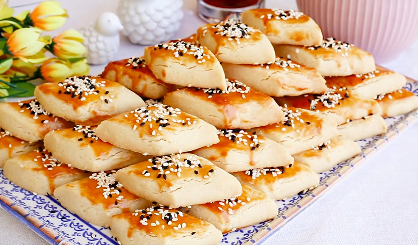 Kıyır kıyır Tuzlu Kurabiye tarifi! Pastane usulü Tuzlu Kurabiye nasıl ...