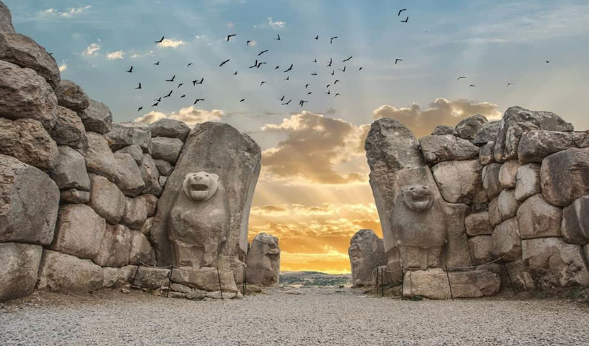 Hititlerin Gizemli Tarihi: Nereden Geldiler, Nereye Gittiler? Hititler ...